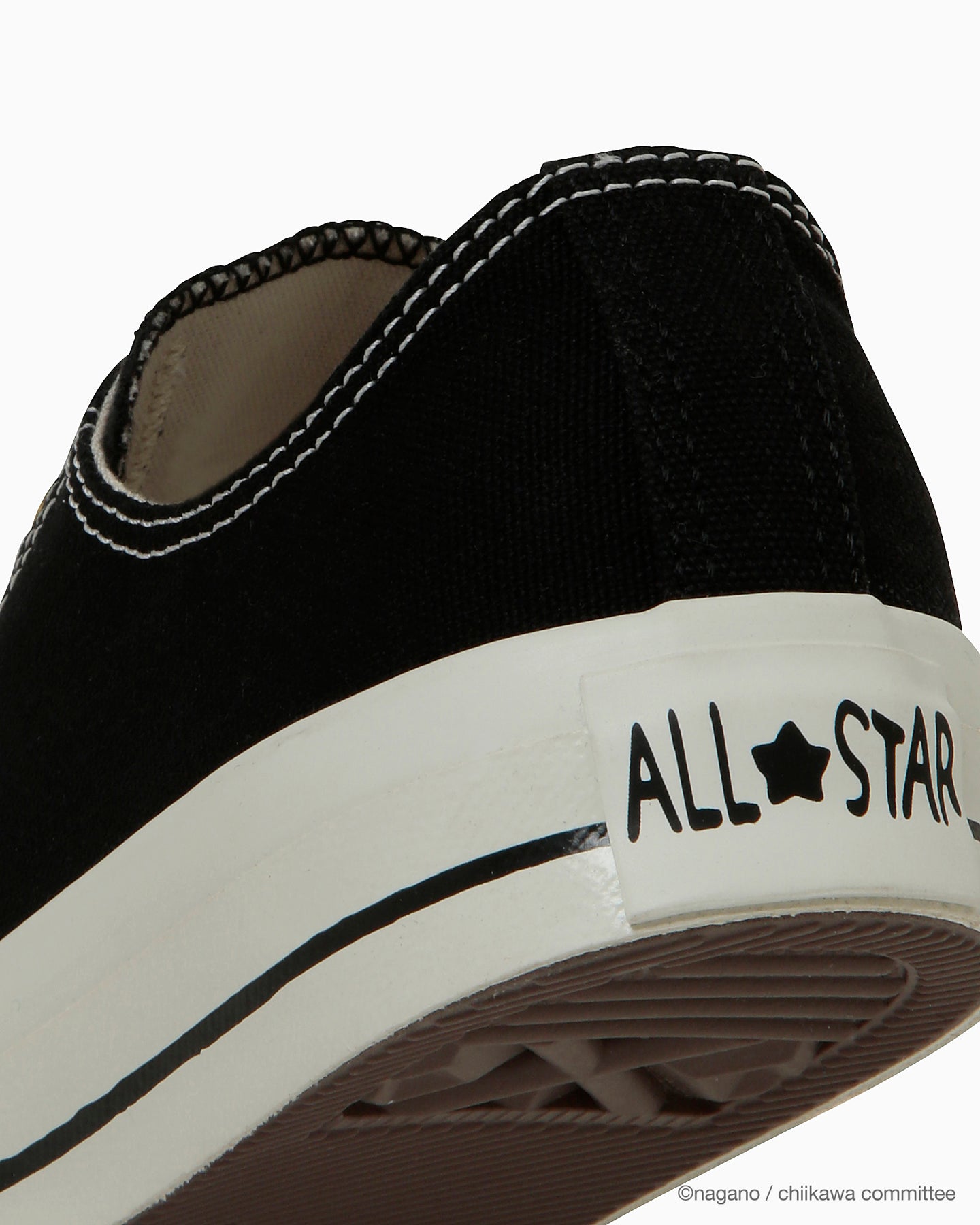 ALL STAR GD OX / CHIIKAWA / オールスター GD OX ／ ちいかわ (ブラック)– コンバース オンライン ショップ | CONVERSE ONLINE SHOP