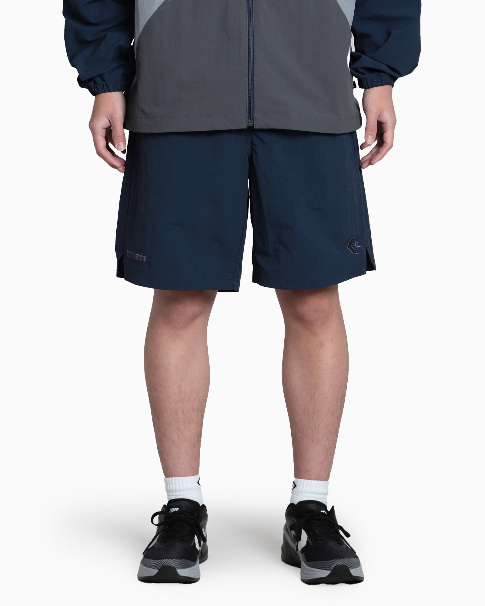 COLOR BLOCK WOVEN SHORTS (ネイビー)– コンバース オンライン ショップ | CONVERSE ONLINE SHOP