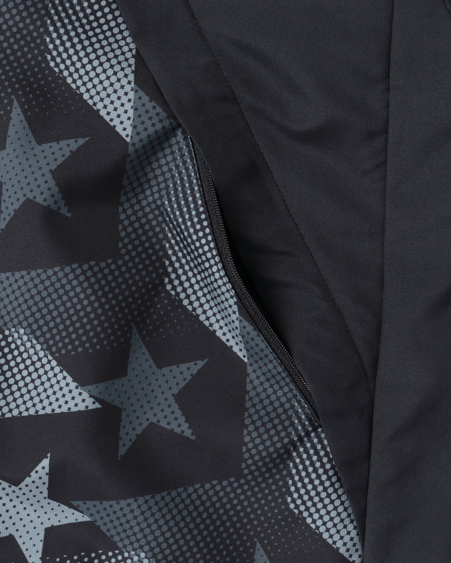 HOODED SP WOVEN JACKET W (ブラック)– コンバース オンライン ショップ | CONVERSE ONLINE SHOP