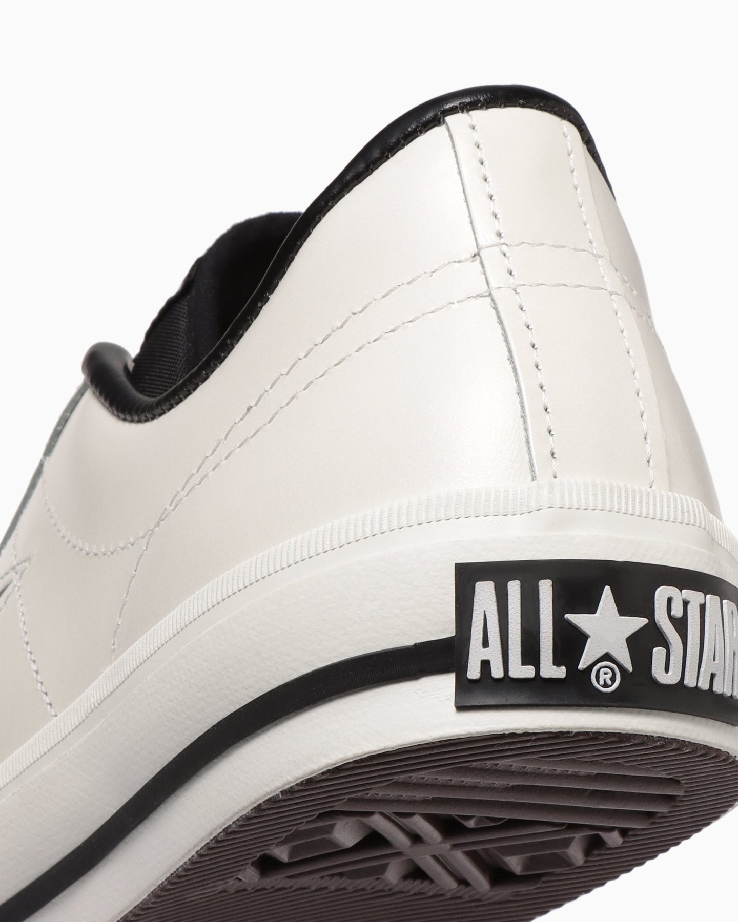 ONE STAR J / ワンスター J (ホワイト／ブラック)– コンバース オンライン ショップ | CONVERSE ONLINE SHOP